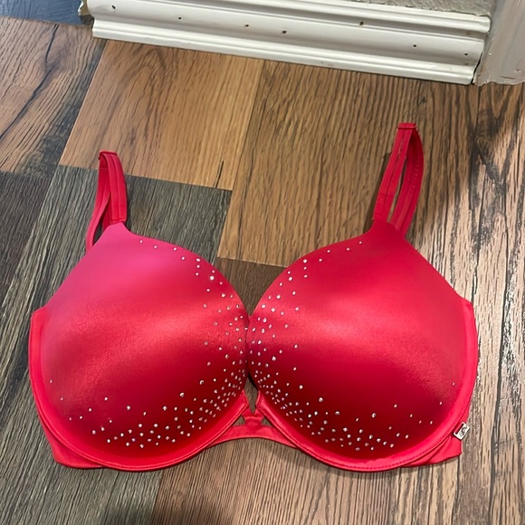 Victoria's Secret | Intimates & Sleepwear | Red Sparkling Victorias ...